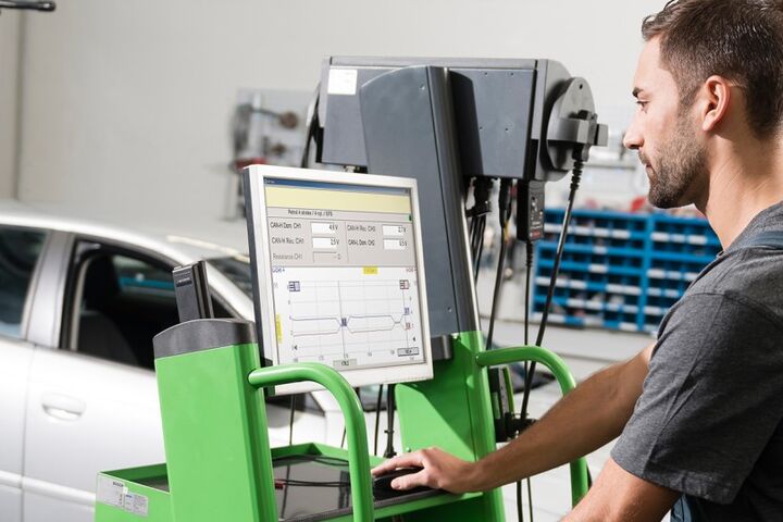 BOSCH Car Service in Rugby | All Makes Servicing & Repair